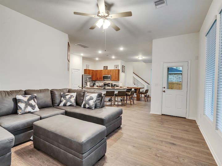 New 5br Luxury · Sleeps 10 · Lake Jackson - Sea Center Texas, Lake Jackson