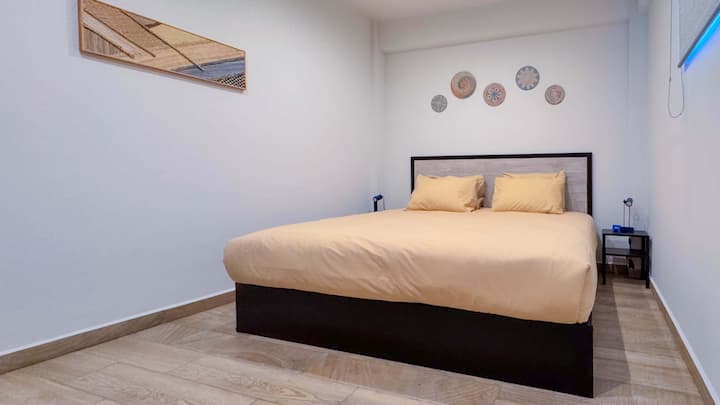 Zielo | Modern Apt. Steps To Zocalo |Rooftop Views - Mexico City