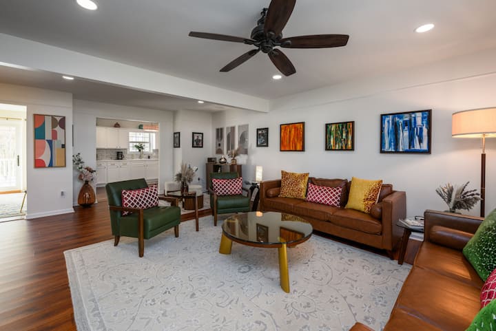 Mid-century Milton W/heated Pool - Lewes