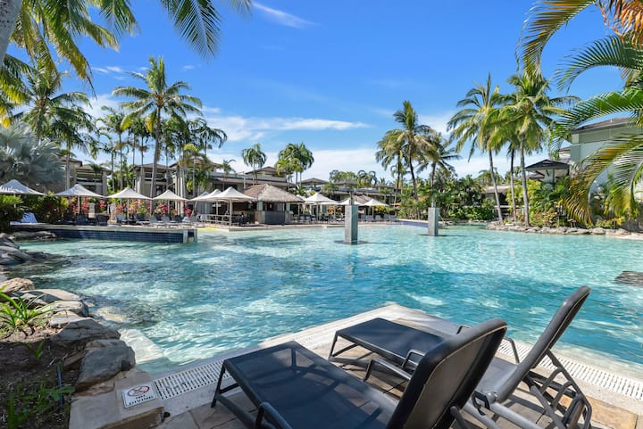 Lagoon Hideaway—swim-out Nook At Temple Resort - Port Douglas