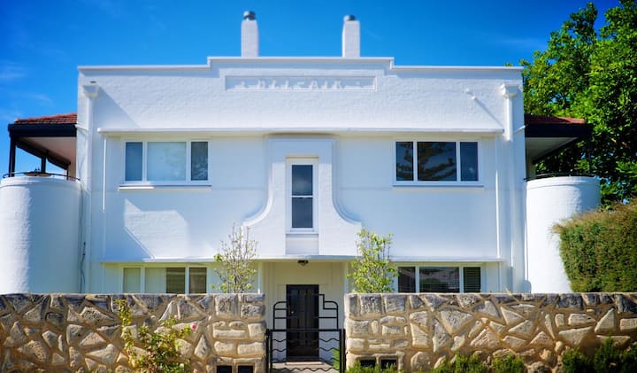 Bel Air Apartment Cottesloe - コッテスロー