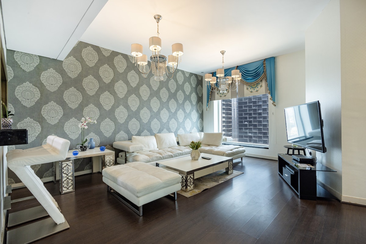 Bright 2 Bedroom - The Loft East Tower, Downtown - Apartments for Rent ...