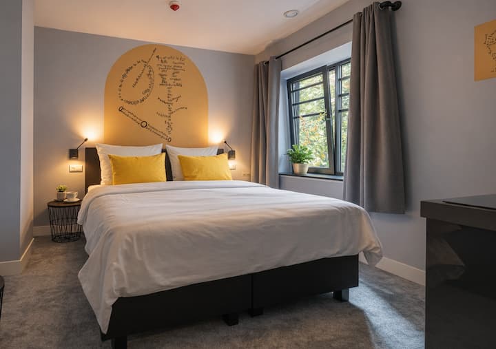 Central New, Apartment With Kitchen - Tilburg