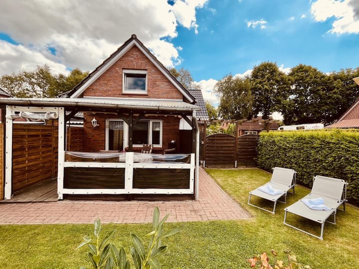 Neu! Ferienwohnung Tant Anni Mit Saunaoption - Ihlow