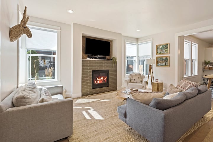 Bachelor Bliss - Mt Bachelor & Trails, Hot Tub - Bend, OR