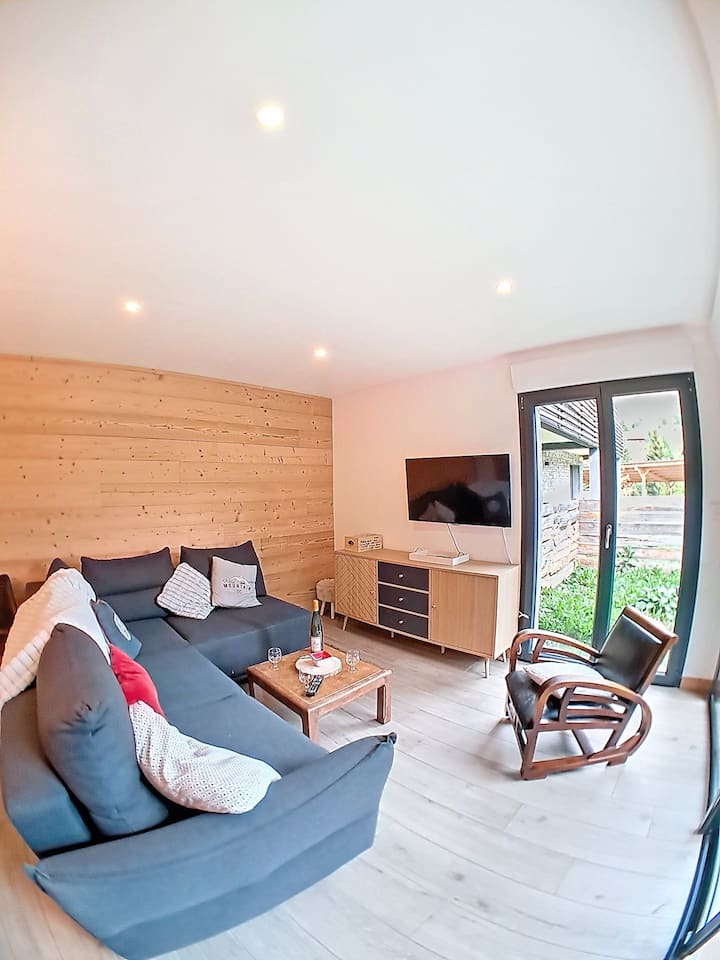 3 Pièces Pour 6 Personnes - Auris