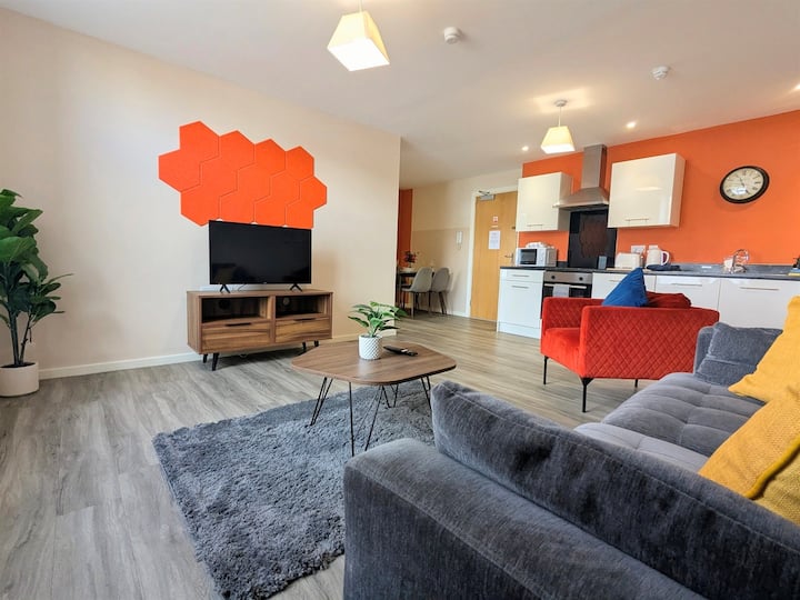 Groundfloor|new|freeprivateparking|longstaywelcome - Salford