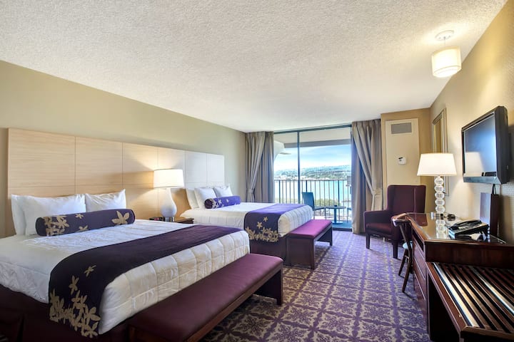 1br 2 Queen | Hilo Hawaiian | Free Parking | Pool - Hilo, HI
