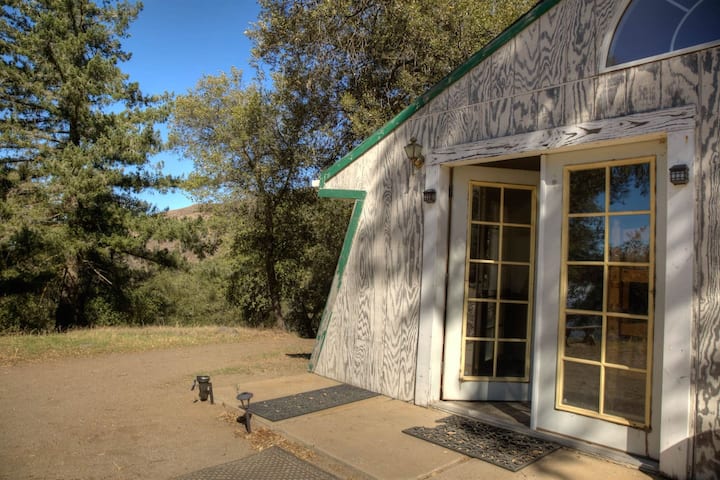 Group Bunkhouse | Sleeps 12 | Mountain Views - Palomar Mountain State Park, Palomar Mountain
