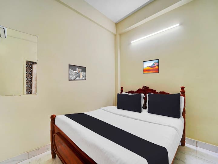 Collection O Erode Bus Stand - Erode