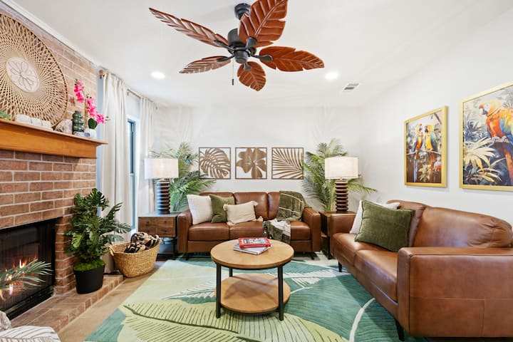Paradise Grove - Bryan, TX