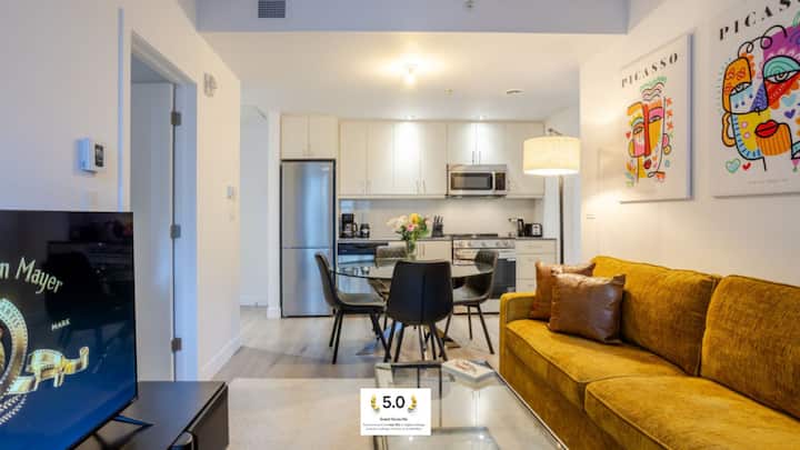 The Old Port Hideaway - Montreal