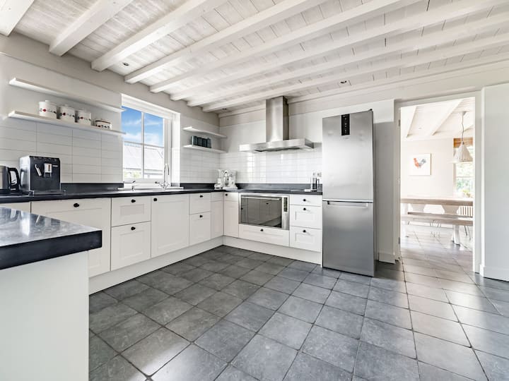 Spacieuse Maison De Vacances De Pauwenhof - Egmond aan Zee