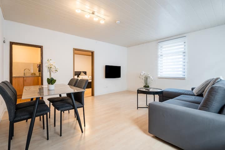 Evin's Apartment - Kehl