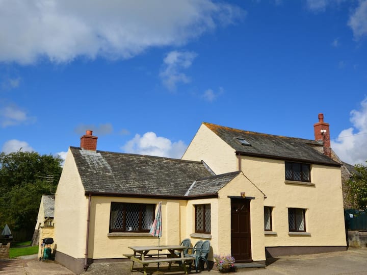 2 Bed In Bideford (Oc-infob) - Barnstaple