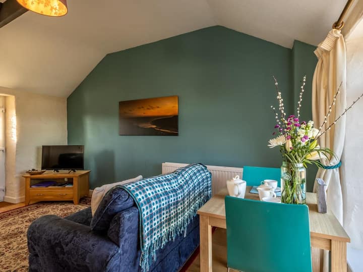 1 Bed In Helston (Oc-41381) - Helston
