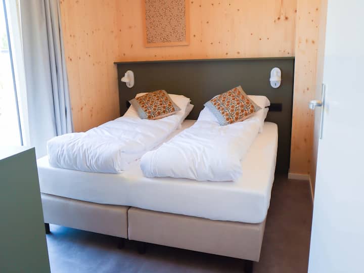 Bungalow Aux Pays-bas Près De La Côte - Monster