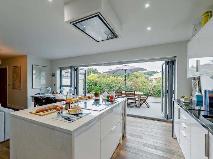 3 Bed In St. Austell (Oc-43257) - St Austell