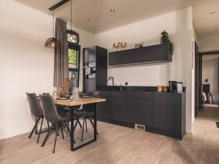Maison De Vacances Aux Pays-bas Vue Sur L'eau - Tiel