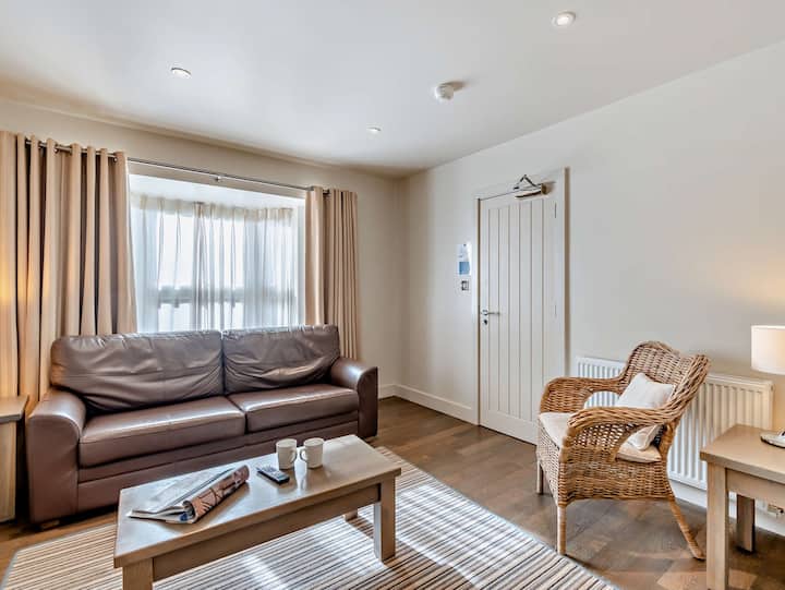 2 Bed In Saundersfoot (50535) - Saundersfoot