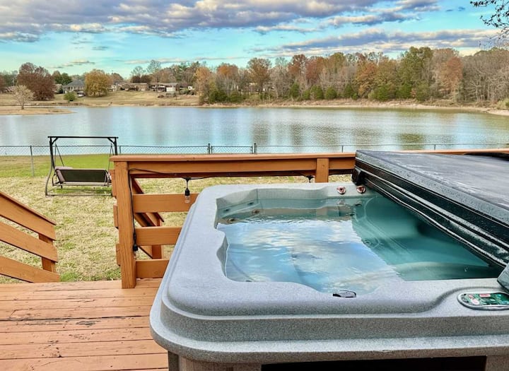 ‼️ Lakefront 3br Cozy House W/ Bbq & Hot Tub - Hendersonville, TN
