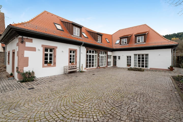 Altes Kutschhaus - Gernsbach