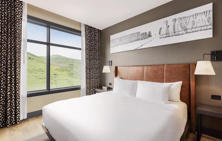 Origin Red Rocks | Bunk Suite | Near Red Rocks Pk - Morrison, CO