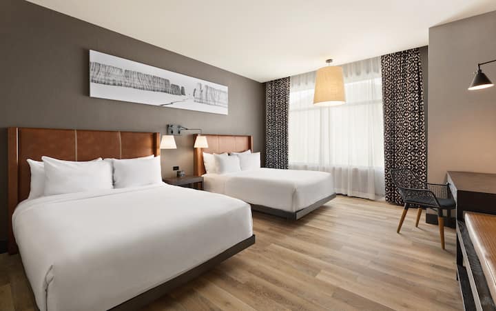 2 Queen Rooms | Origin Red Rocks | Pet-friendly - Morrison, CO