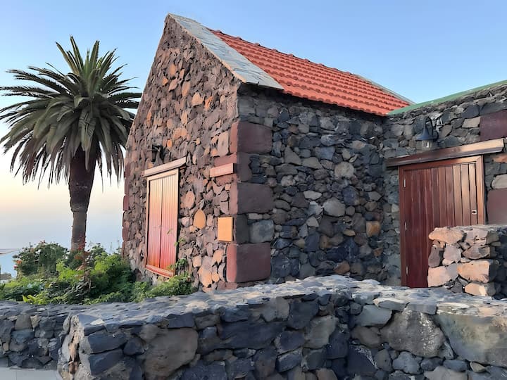 El Almendro - El Hierro