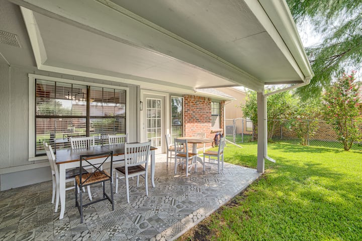 Fenced-in Yard: Home < 1 Mi To Lake Ray Hubbard! - Garland, TX