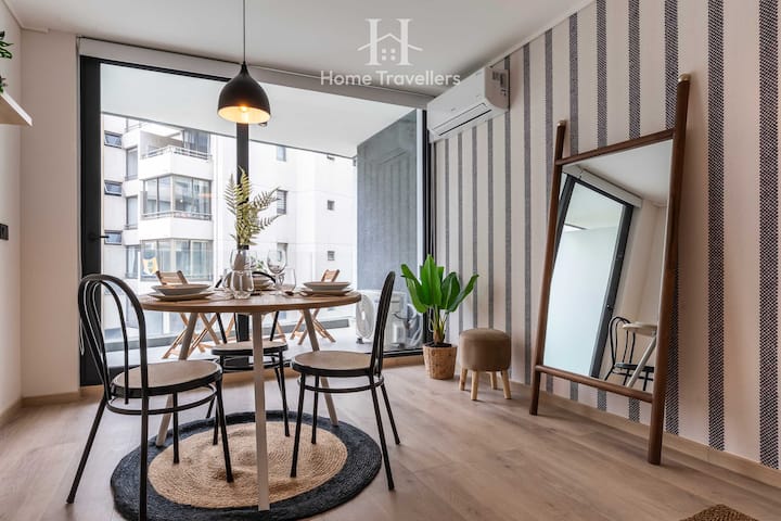 Ht | Hermoso Estudio En Las Condes Con Estac. - Las Condes