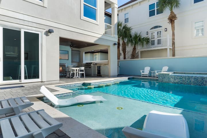 Luxury Beach House Steps To The Beach - Destin, FL