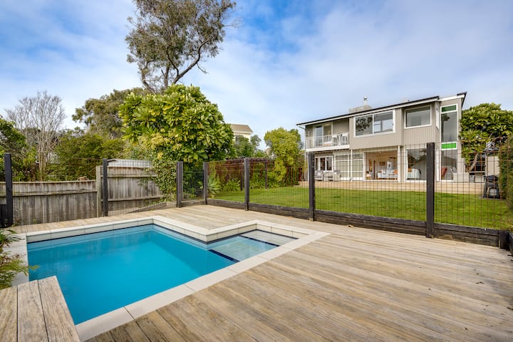 7th Heaven - Family Fun With Pool & Spa! - 네이피어