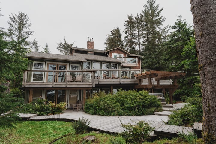 Chesterman On The Point - Beachfront - Tofino