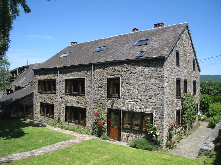 Retraite Spacieuse à Warizy - La Roche-en-Ardenne