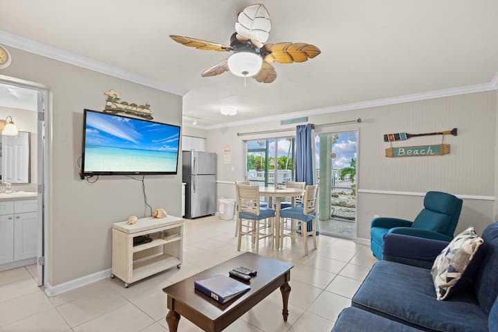 Silver Sands #244: 1 Br / 1 Ba Resort - Longboat Key, FL