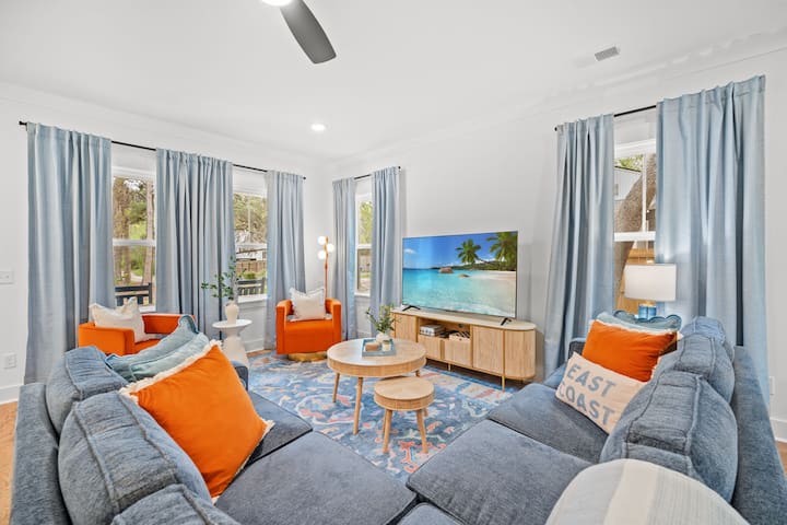 New Home | Close To Dt & Beaches | 4 Br, 10 Guests - Charleston, SC