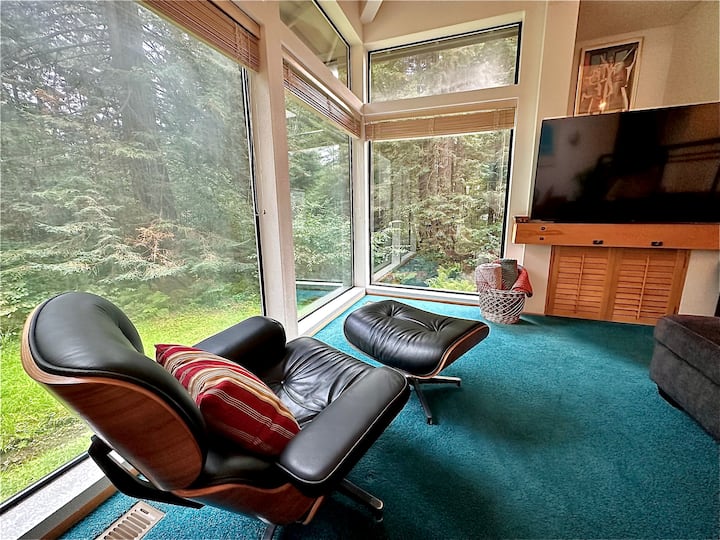 The Choli House | Crescent City - Tolowa Dunes State Park, Crescent City