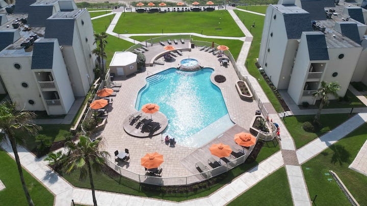 Bahia Mar Beachfront " New Remodel " Water Views - South Padre Island, TX