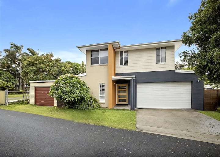 Sawtell Swells - Coffs Harbour