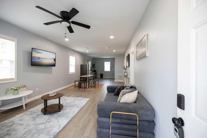 3 Min To Downtown - 10 Min To Elon - Smart Tvs - Graham-Mebane Lake
