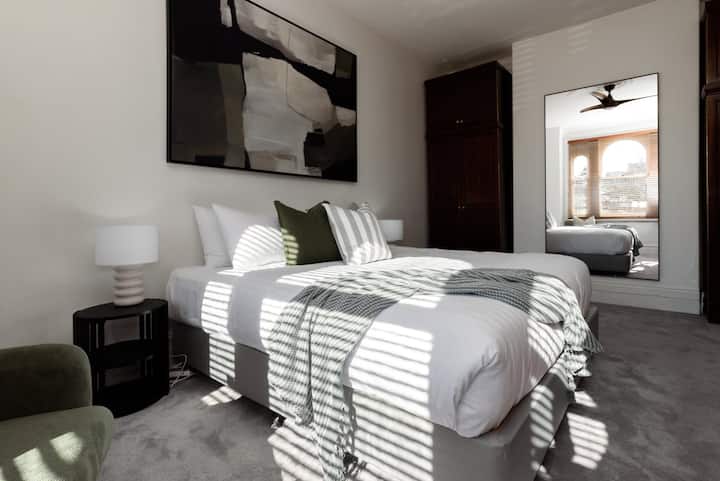 Grandeur & Charm: Updated Heritage Home - Riverside