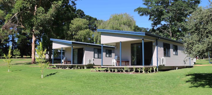 Fontys Pool Two Bedroom Chalet - Manjimup
