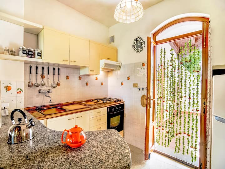 Villa Sarde Confortable Avec Jardin - Valledoria