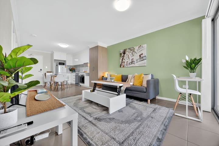 Central Rockingham Escape 2br 2ba Apartment - Rockingham