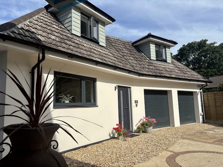 The Retreat - Wimborne Minster