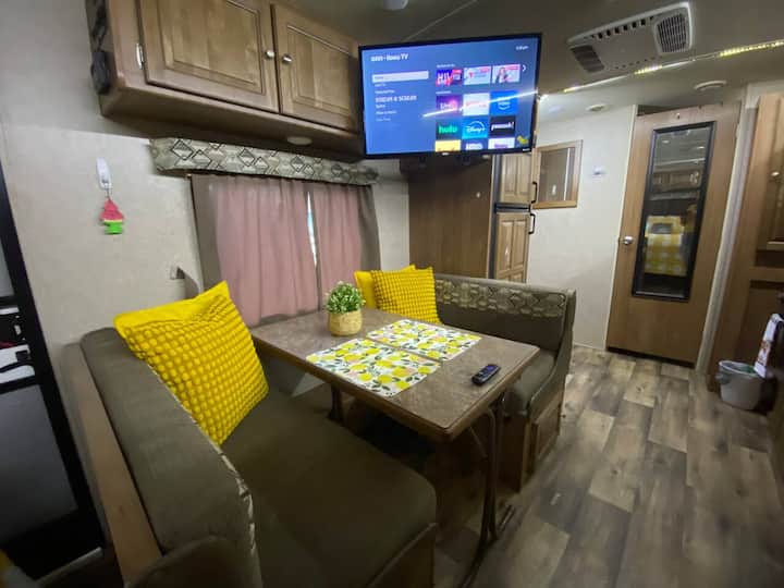 Camper / Rv In Orlando Private 8 Miles From Mco - Orlando, FL