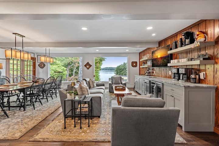 Gleesome Inn -Waterfront, Private Dock, Luxurious! - Blue Ridge, GA