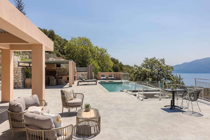 Avaton By Vintage Travel - Agia Effimia