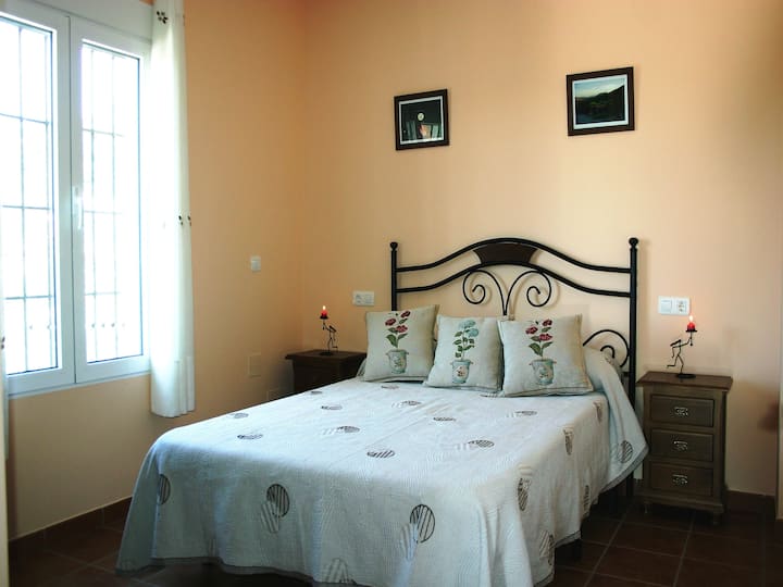 Villa Rustique Avec Piscine à Alora - 阿洛拉